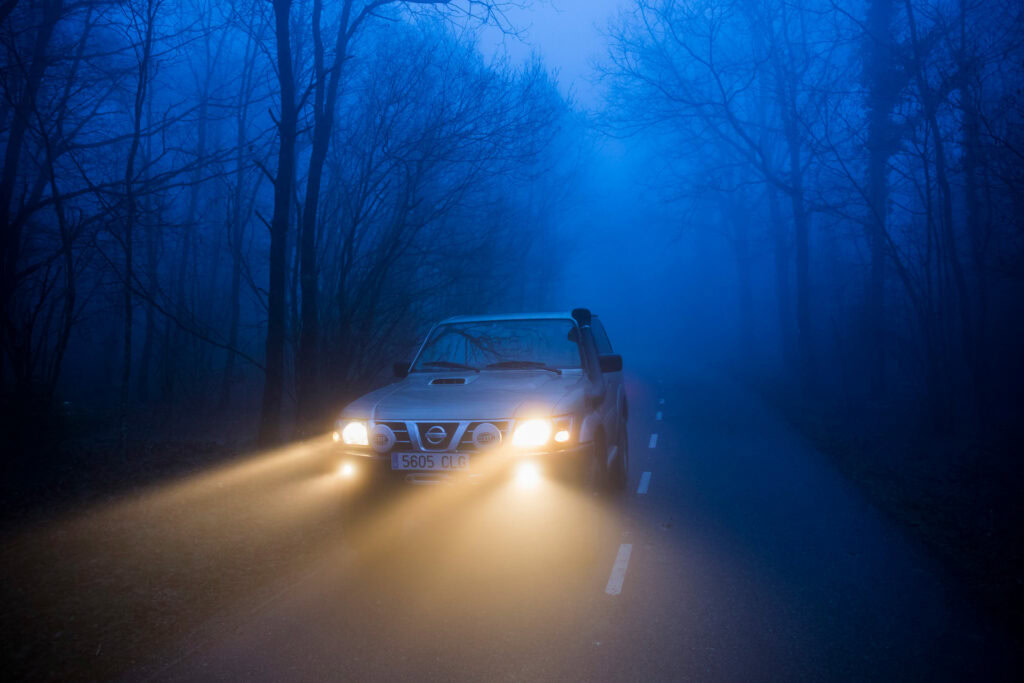 Fog Lights vs Headlights-Who Wins the Visibility War? - LampHQ