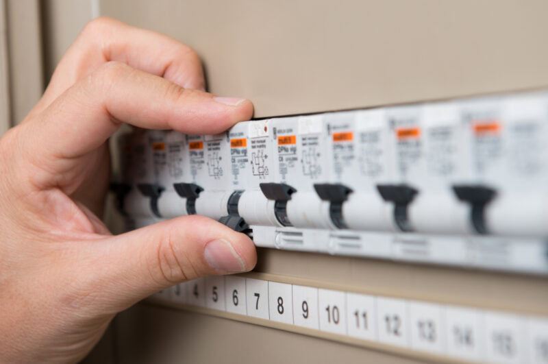 15 Ways to Control Light: Switch Types Unveiled - LampHQ